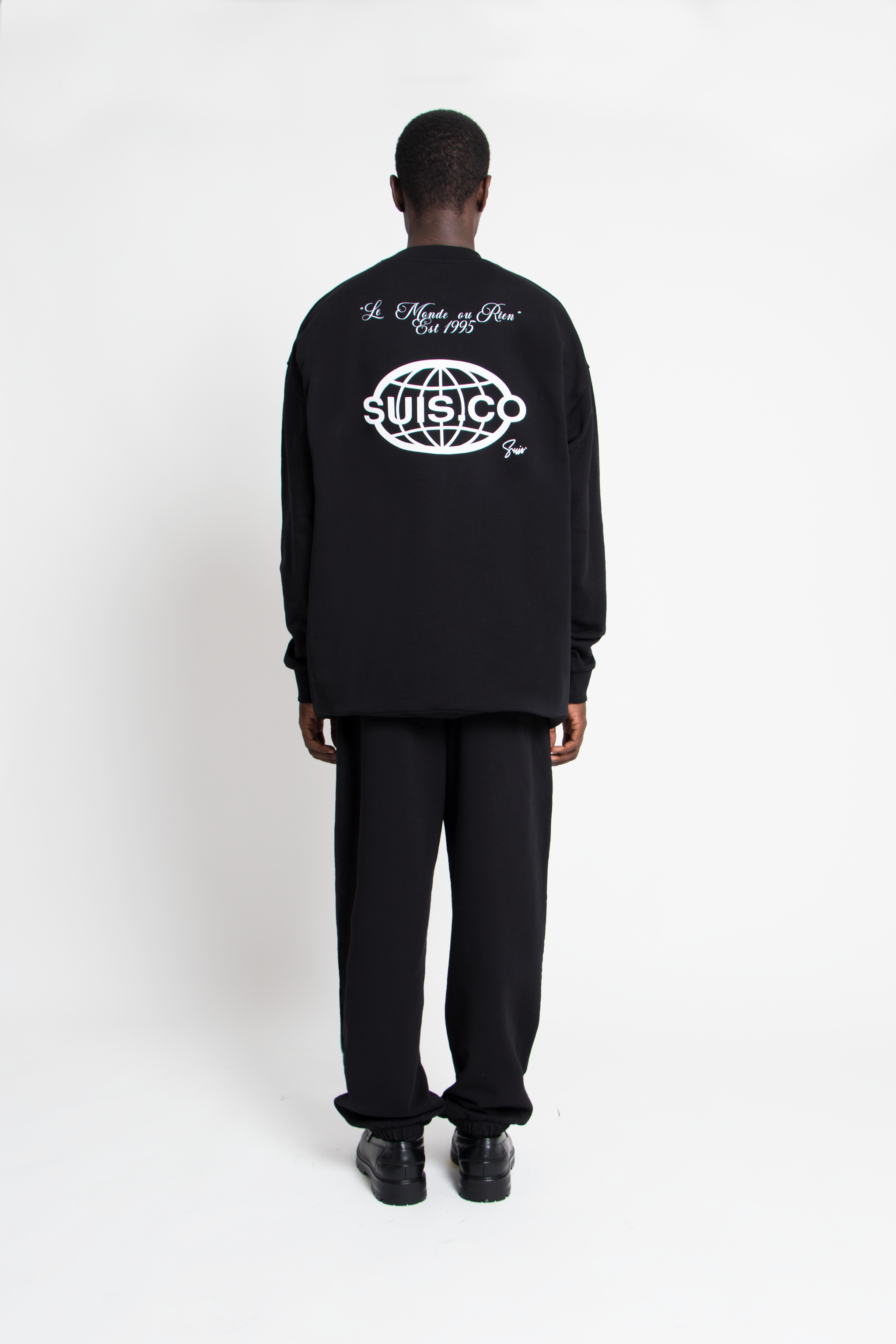 SUIS WORLD BLACK CREWNECK – SUIS™ | Official Website